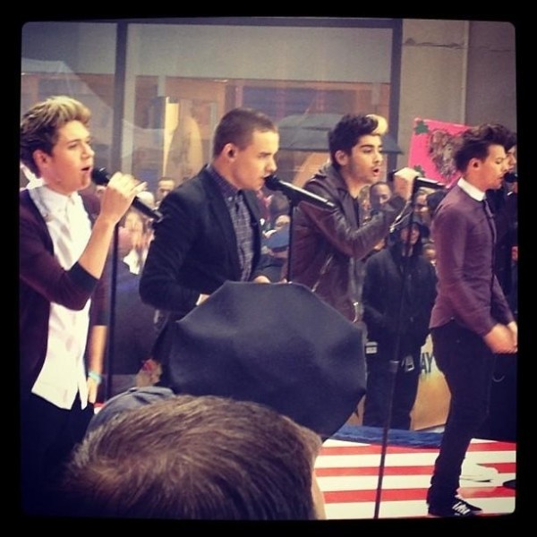 One Direction Live On 'Today Show': A Movie In The Works; Plus Twitter ...